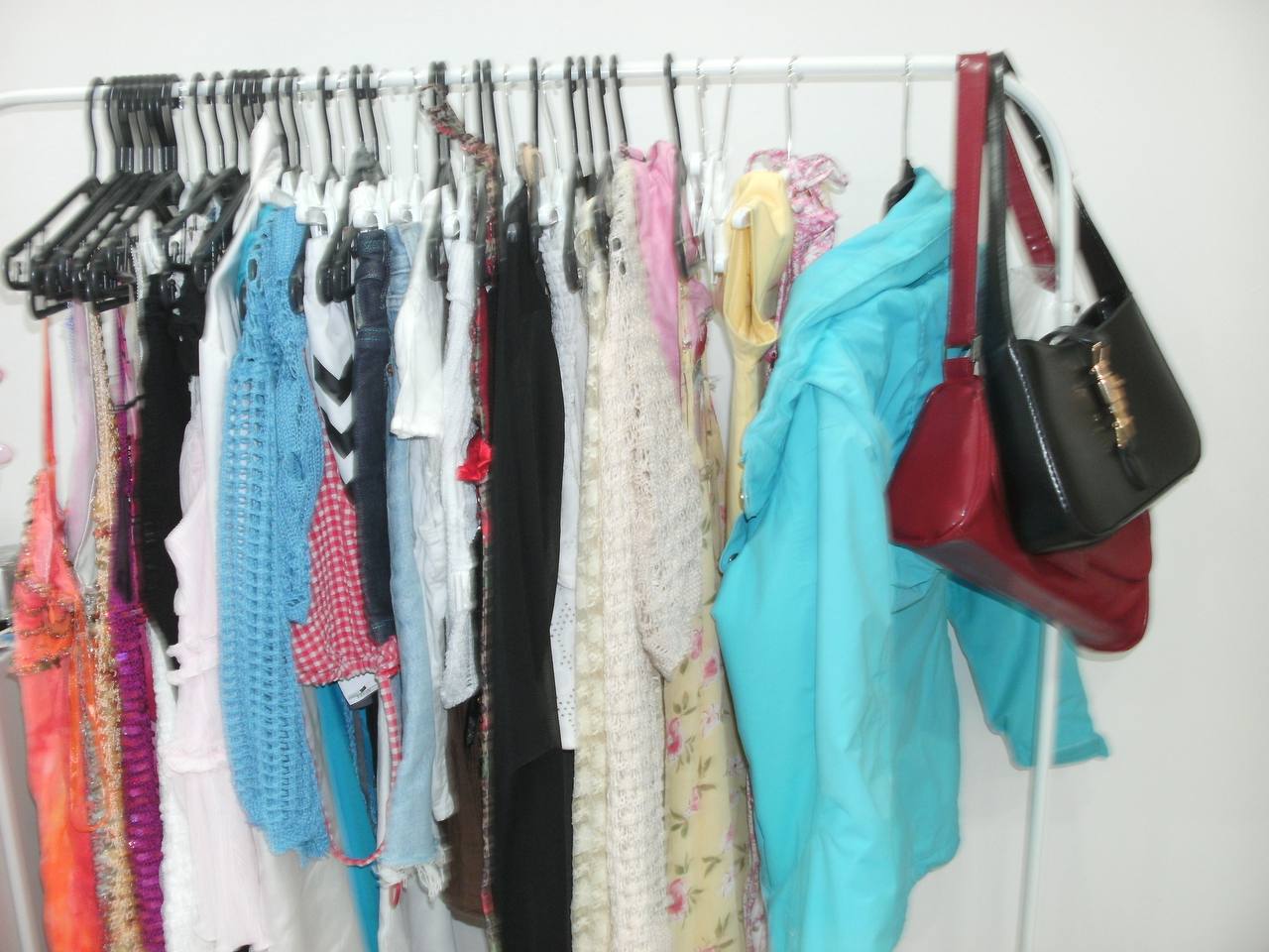 Aparat cyfrowy Hitachi HDC-1296E » retrocam.pl